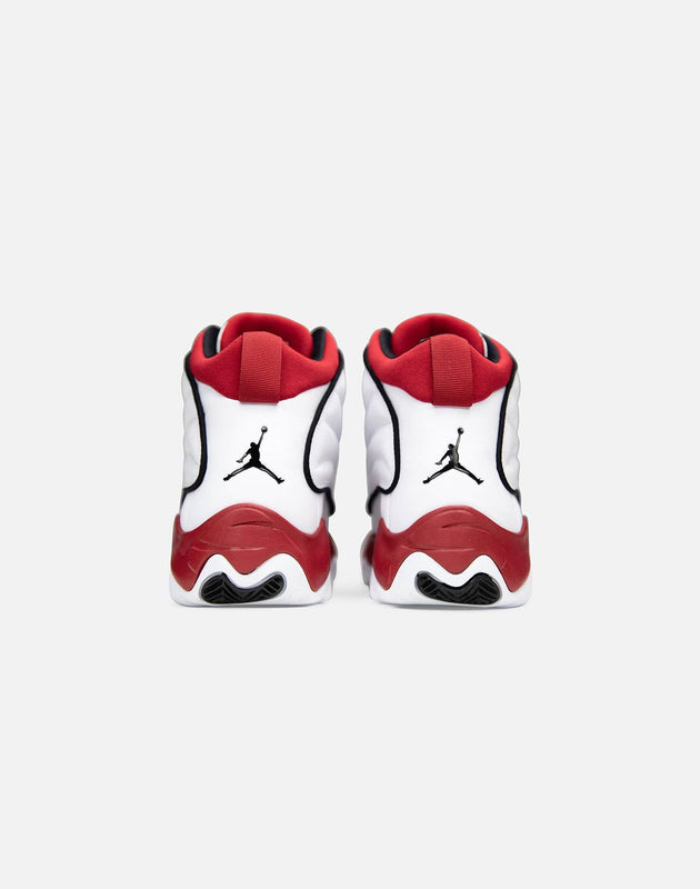 Jordan PRO STRONG GRADE-SCHOOL – DTLR