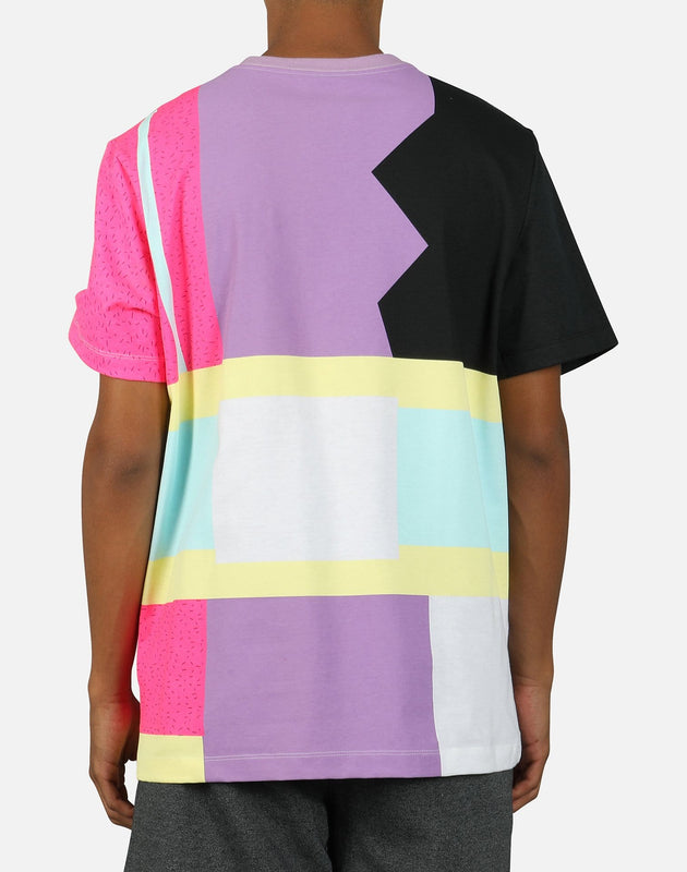 Nike NSW GEOMETRIC TEE – DTLR