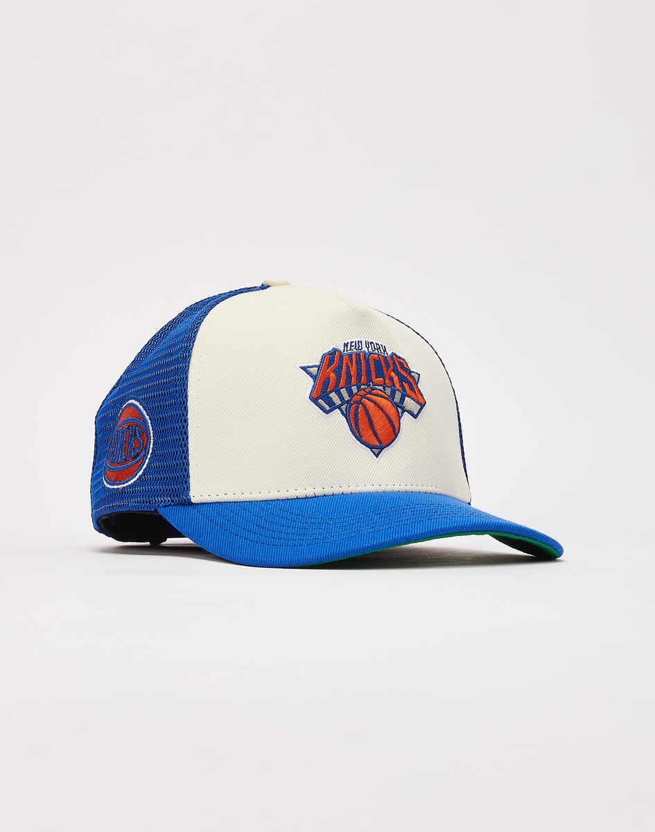 Pro Standard New York Knicks Trucker Hat – DTLR